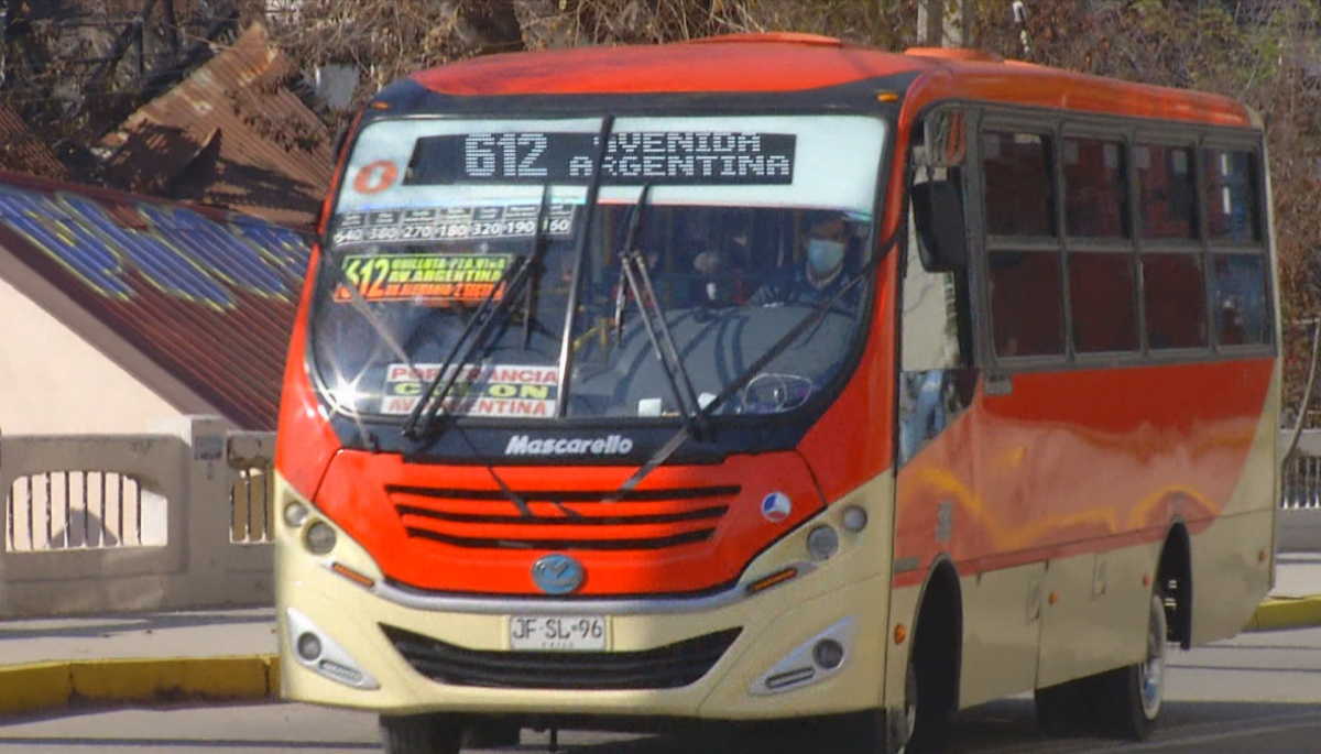 ¿Dónde va la micro?: usuarios crean inédito grupo de whatsapp | 24horas