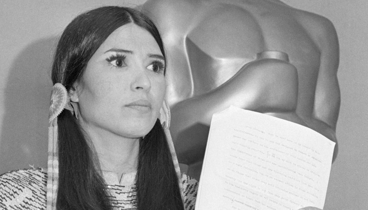 Muere Sacheen Littlefeather, la activista indígena que dio el primer ...
