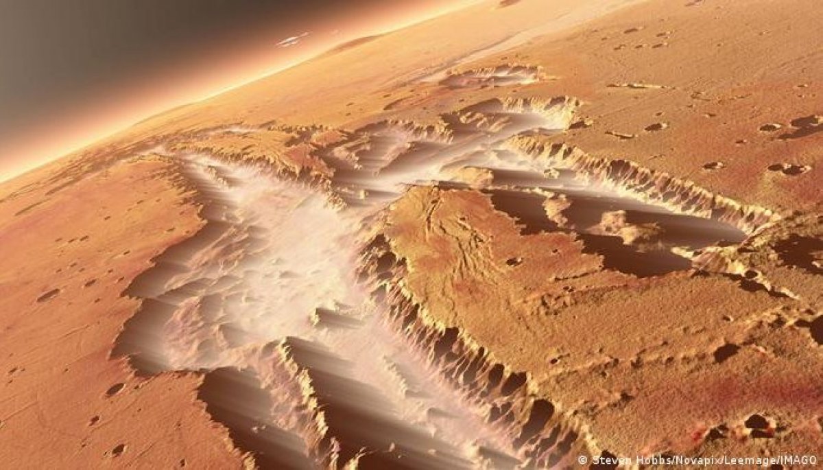 Marte primitivo podría haber estado lleno de vida hasta que cambio ...