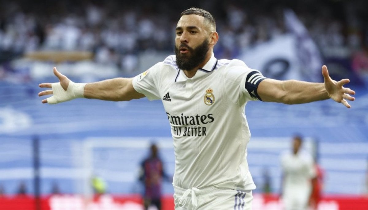 Karin Benzema llega a la ceremonia del Balón de Oro con "homenaje" a ...