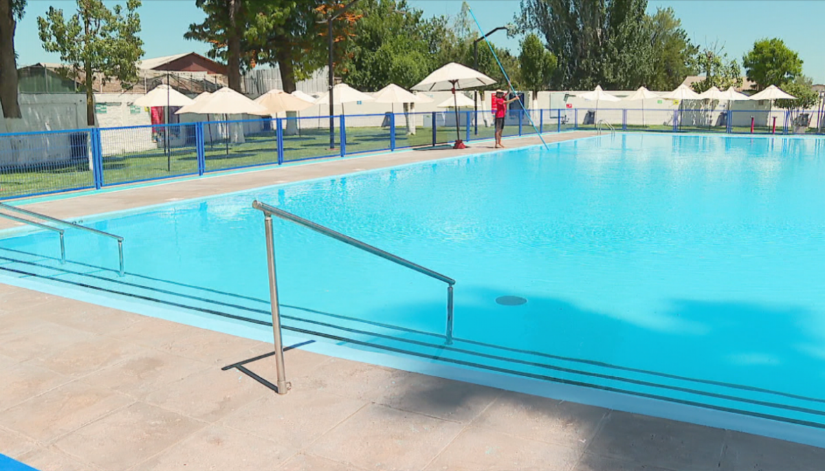 Se adelanta temporada de piscinas por nueva ola de calor | 24horas