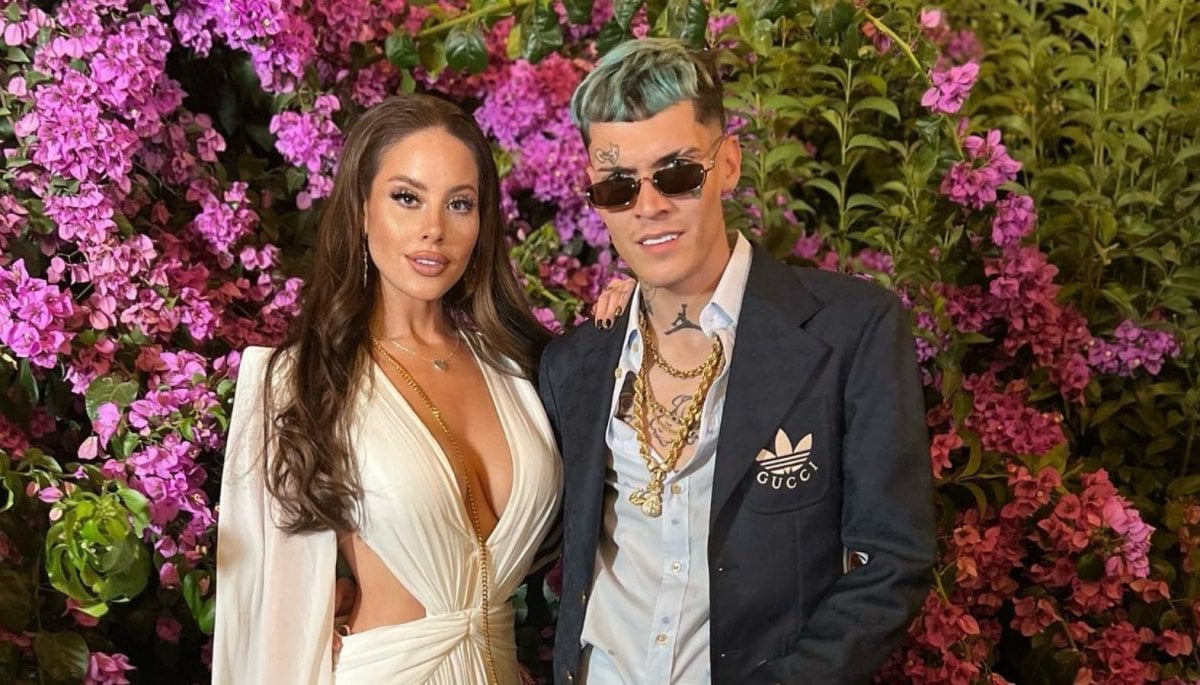 "Es mi héroe": Marcianeke zafó de encerrona junto a Ignacia Michelson | 24horas