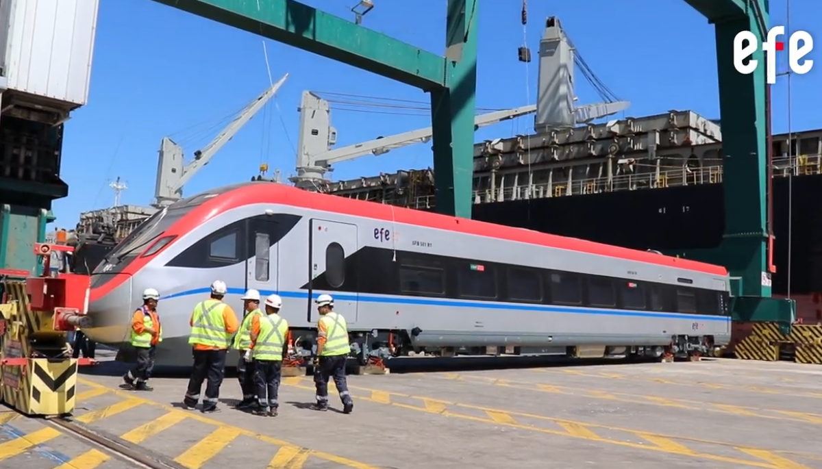 De China a Chile: Llegan los trenes más rápidos de Sudamérica | 24horas