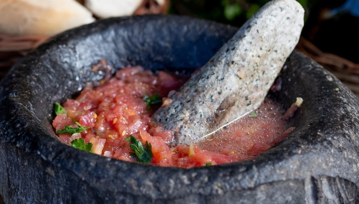 Chancho en piedra elegido entre los mejores platos en América según ...