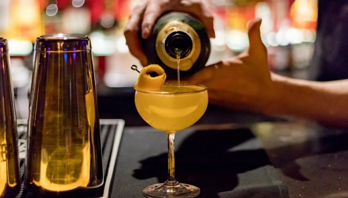 ¿Dónde y cómo postular?: Curso gratuito para convertirse en bartender profesional abre plazas ...