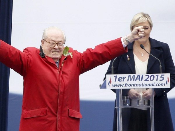 Jean-Marie Le Pen, de 94 años, ingresado en París por un problema cardíaco | 24horas