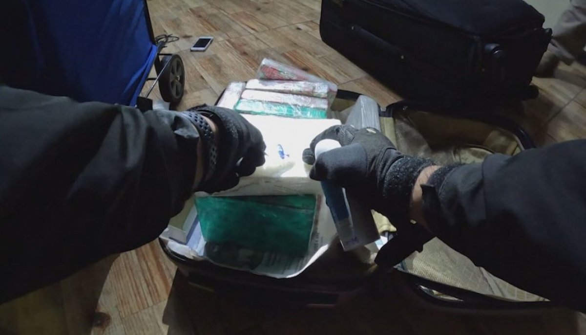 Agentes encubiertos desbaratan red transnacional de tráfico de drogas ...
