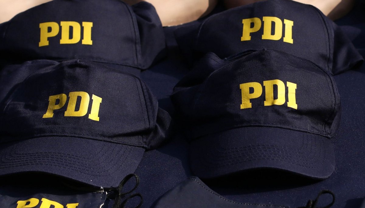 PDI desvincula a policía acusado de violar a detenida en Iquique | 24horas