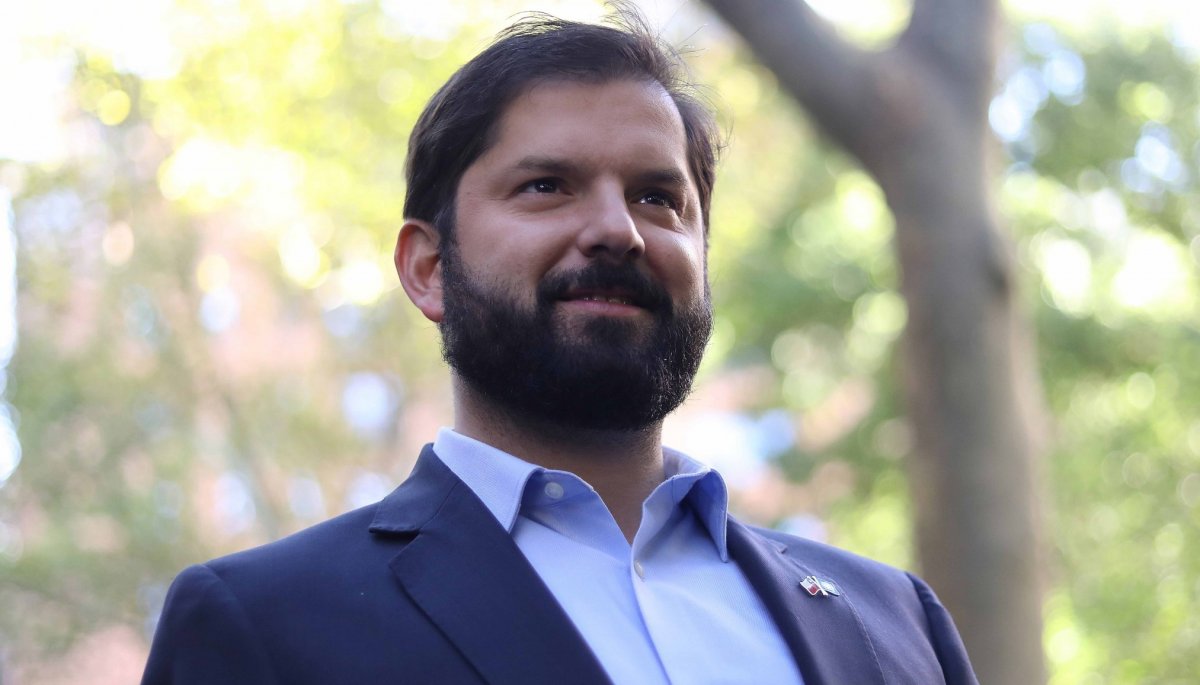 Boric confirma viaje a Europa en medio de peticiones de cambio de ...