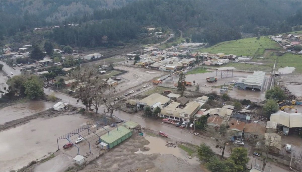 Evacuaciones masivas en Coltauco: Licantén se inunda por segunda vez en ...