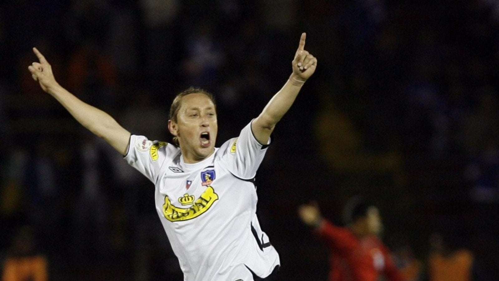 Luis Mena confiesa qué jugador "nos hacía un cheque y pagaba el sueldo" en Colo Colo | 24horas