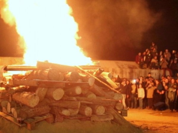 Preparan Fogata del Pescador con la tradicional merluza frita | 24horas