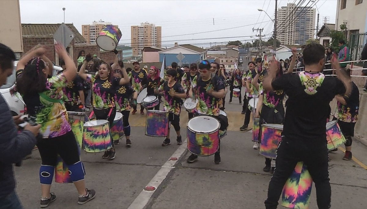 Carnaval Mil Tambores llega a Valparaíso: rubro hotelero saca cuentas ...