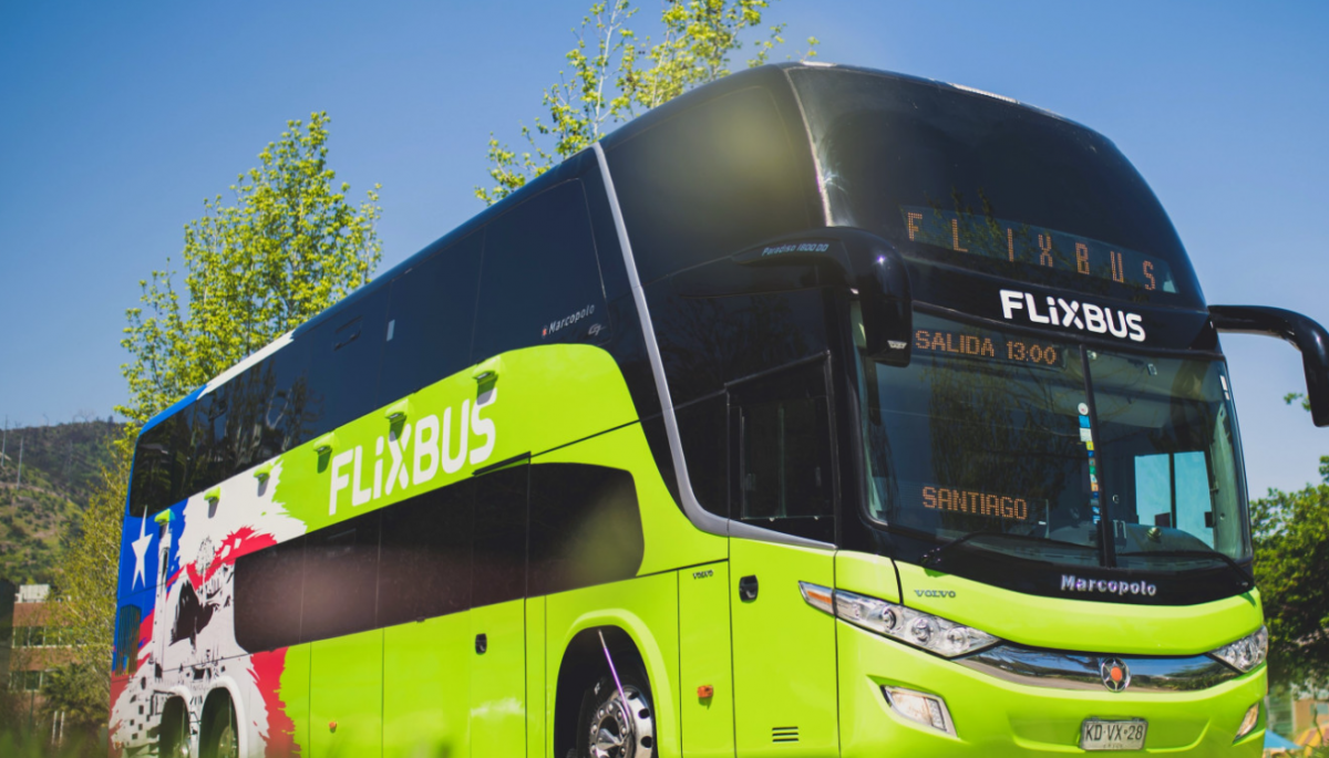 Pasajes desde $999: Llega a Chile Flixbus, línea de buses a bajo costo ...