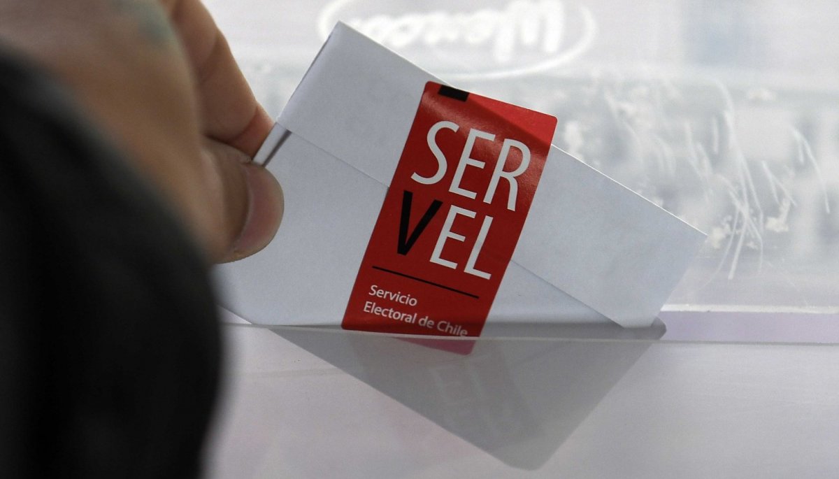 Servel publica padrón electoral definitivo para plebiscito | 24horas