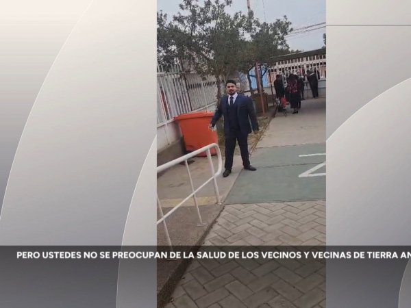 Alcalde v/s funcionarios de Cesfam | 24horas