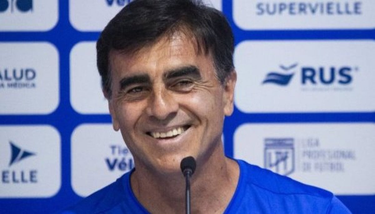 Gustavo Quinteros debutó en la Liga Profesional de Argentina y así ...