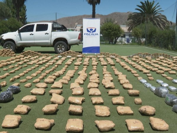 Incautan más de 800 kilos de droga | 24horas