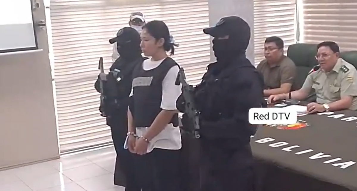 Hombre Sorprendió A Su Hija Teniendo Relaciones Sexuales Y La Golpeó
