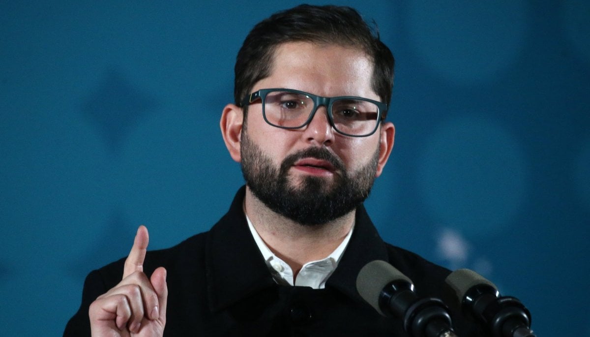 Boric mantiene gira por Europa: "Donde estemos, esos mismos grupos ...