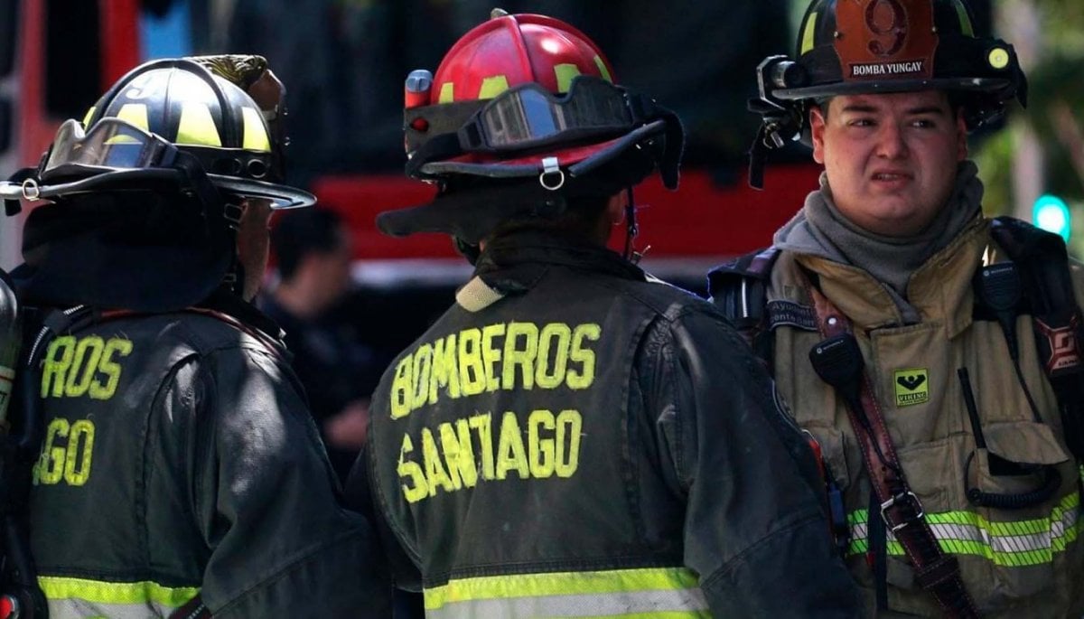Documental buscará mostrar la vida de los bomberos en Chile | 24horas