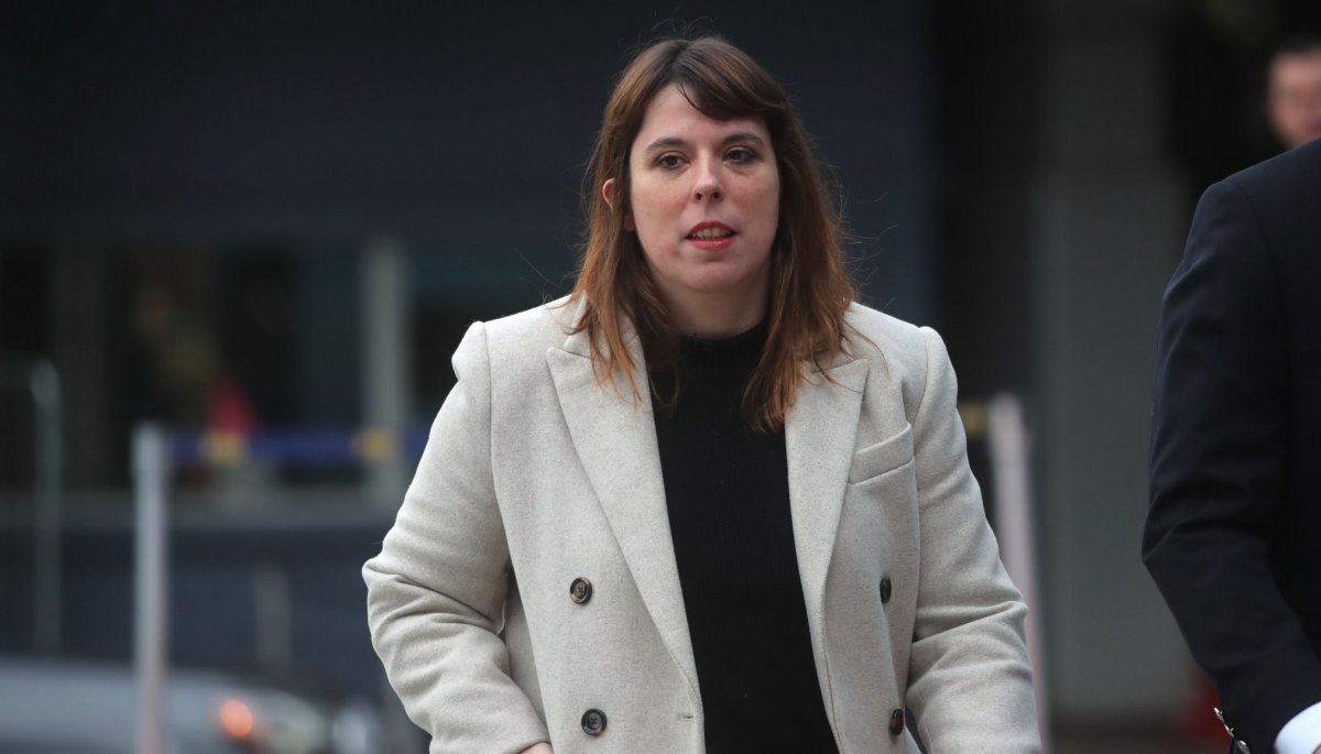 Constanza Martínez se convierte en la primera presidenta del Frente Amplio | 24horas