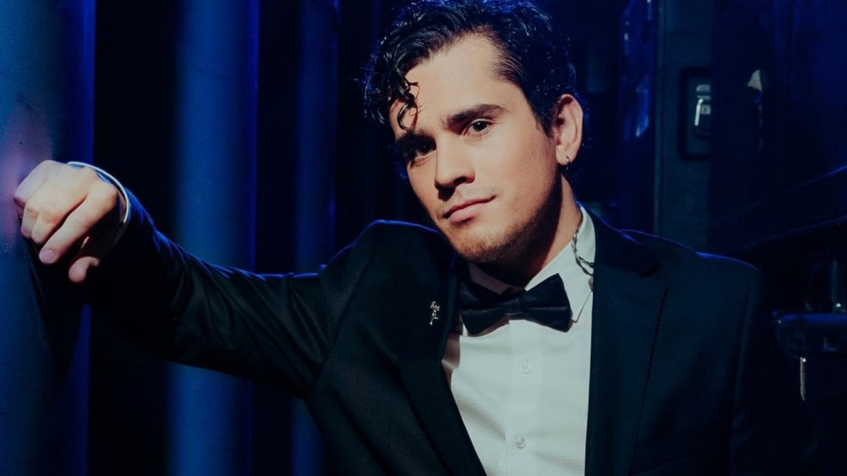 ¡Hace historia! Nico Ruiz se convierte en el primer chileno en cantar ...