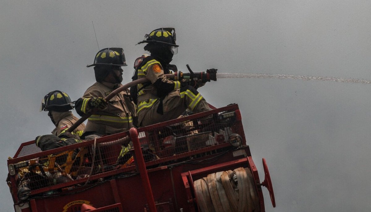 Senapred pide evacuar sector de la comuna de Collipulli por incendio ...