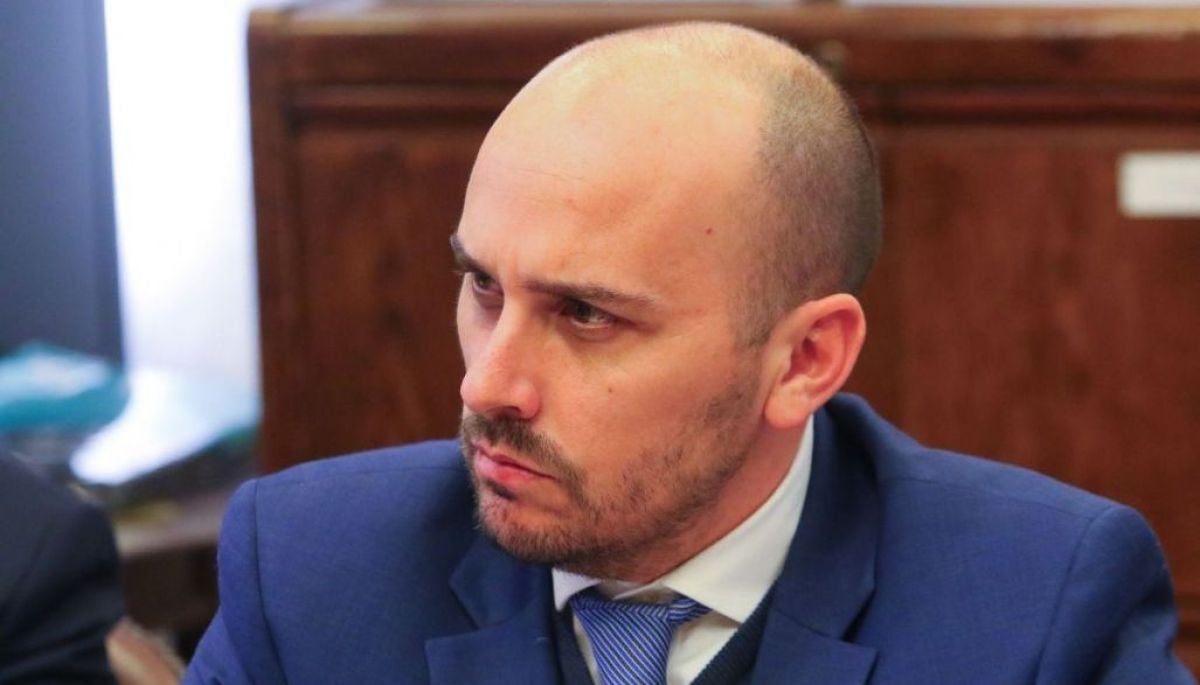 Longton afirma que había "instrucción directa de presidencia" en compra ...