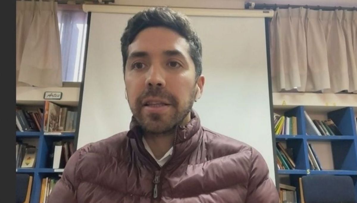 Diputado Santana y solicitud de 'pinchar' teléfono de Presidente Boric ...