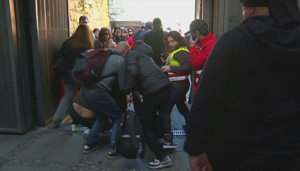 Capturan en vivo a sujeto acusado de robar al interior de metro ...