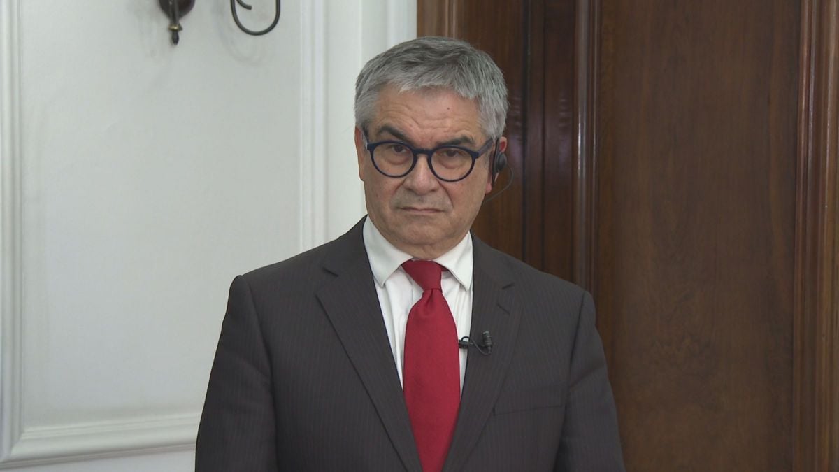 Ministro Marcel y debate por propuesta de terminar con contribuciones ...