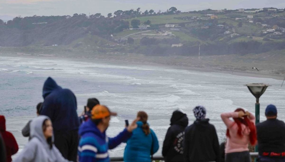 Tsunami waves of 30–40 cm hit Chile’s coast after Russia earthquake ...