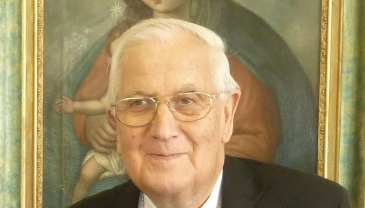A sus 85 años: fallece monseñor Alejandro Goic Karmelic, obispo emérito ...