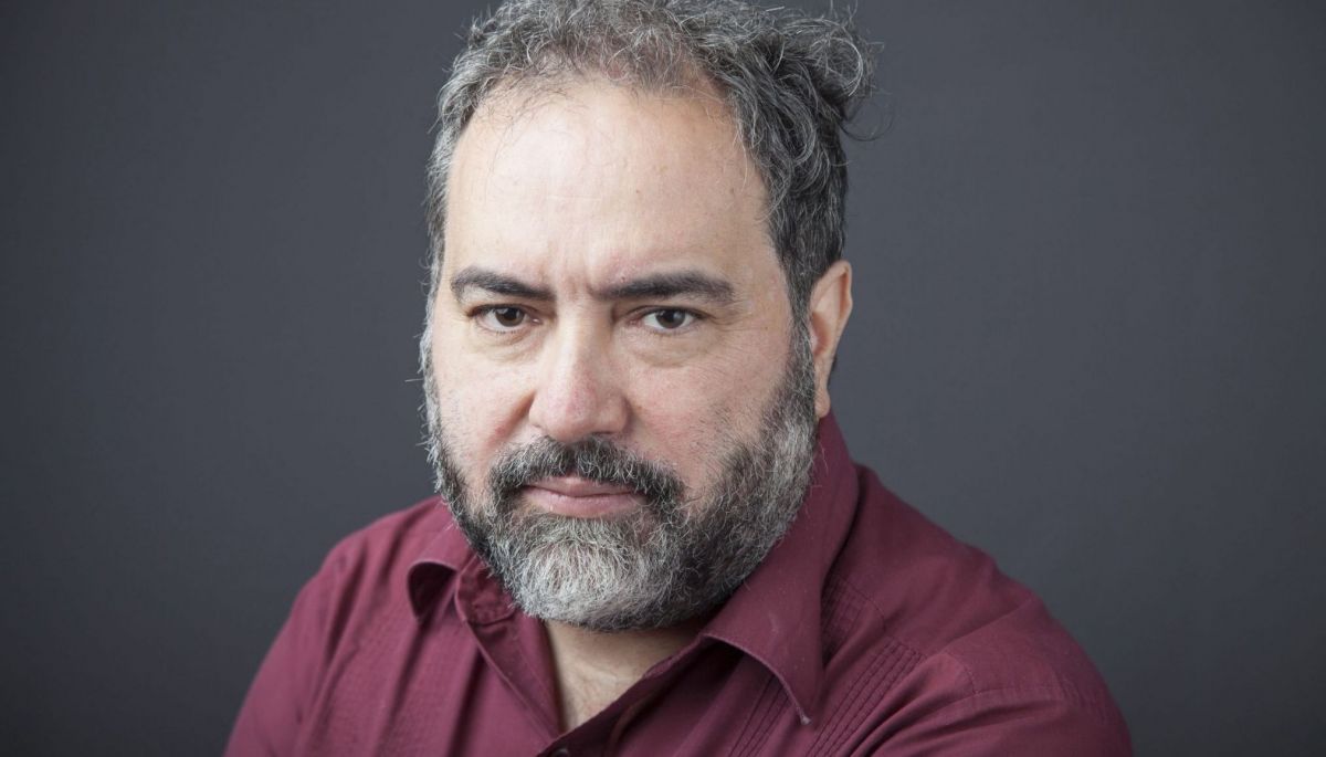 De qué trata el nuevo libro de Rafael Gumucio | 24horas