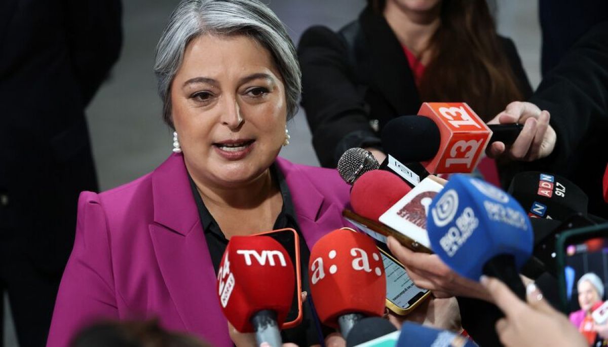 Jara reconoce que desempeño en debate "pudo haber sido mejor" | 24horas