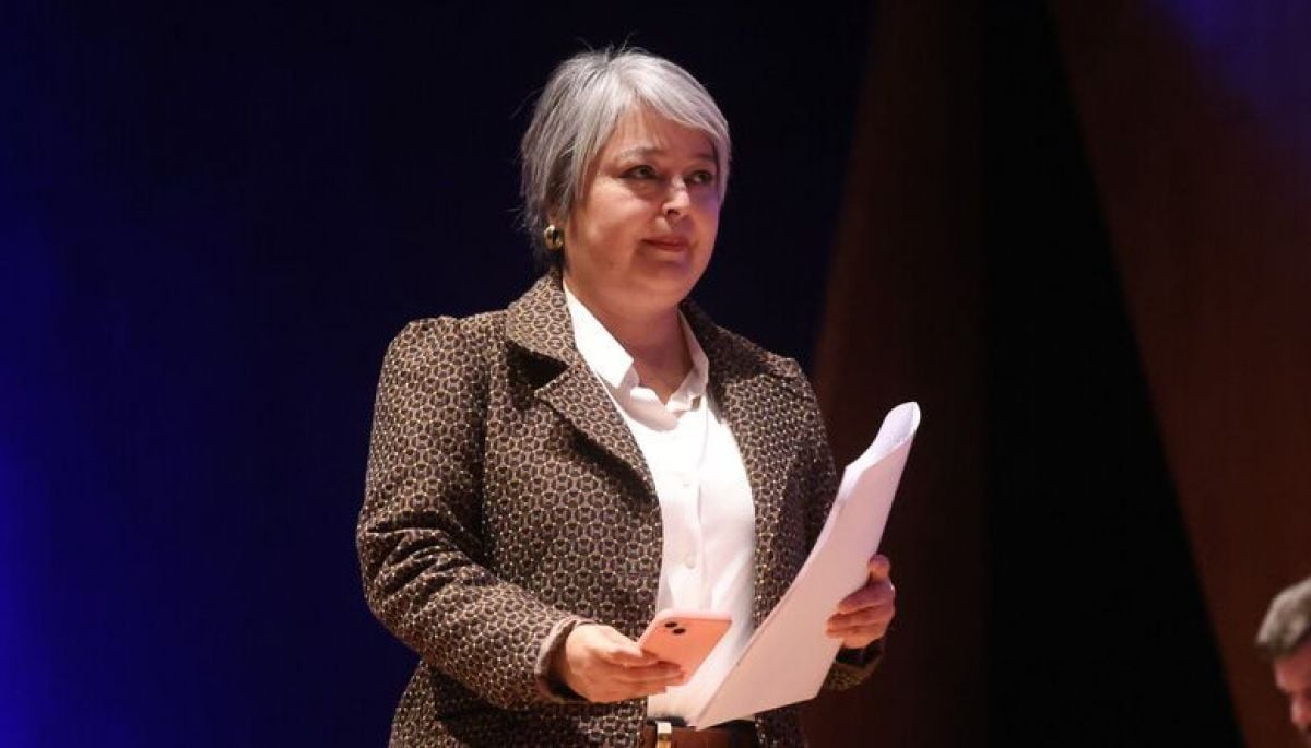 "Un error" y "precisión de estilo": Comando de Jara reacciona a polémica entre Boric y Kast ...